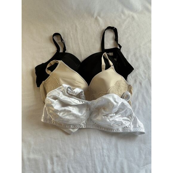PINK Victoria's Secret | Intimates & Sleepwear | Womens 44c Bras Lot Of ...